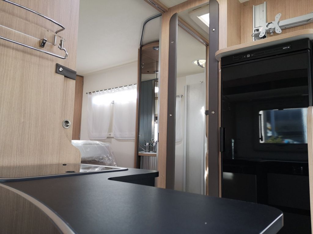 Integral Motorhome ITINEO MB700 modelo 2019 in Sale Occasion - Yakart ...