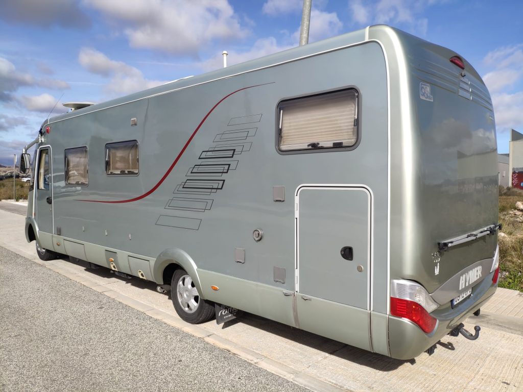 Integral Motorhome HYMER S 830 in Sale Occasion - Yakart Motorhomes
